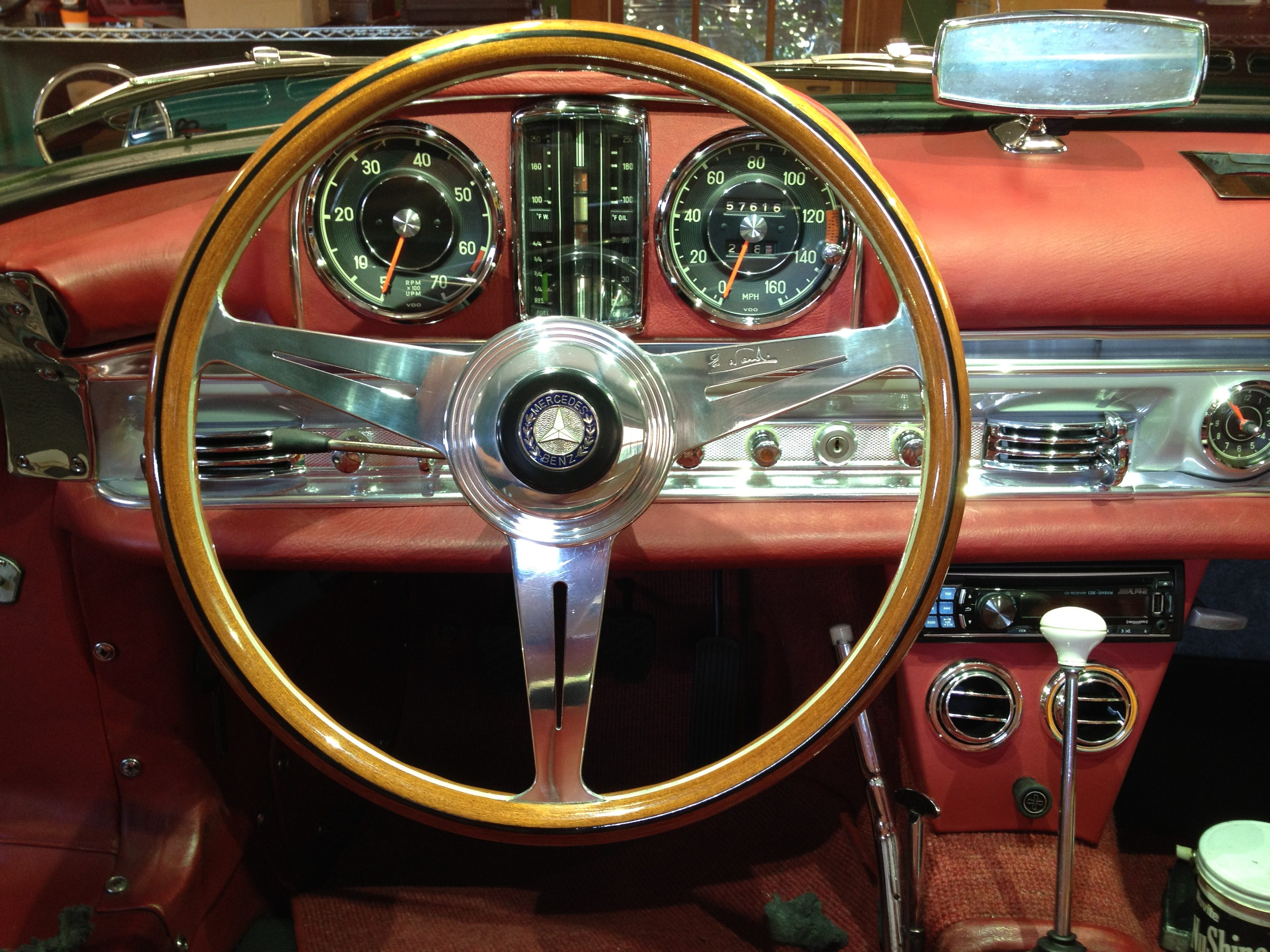 300 SL dash – Grand Prix Concours